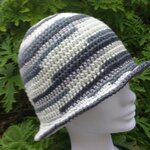 Crochet Cloche Pattern
